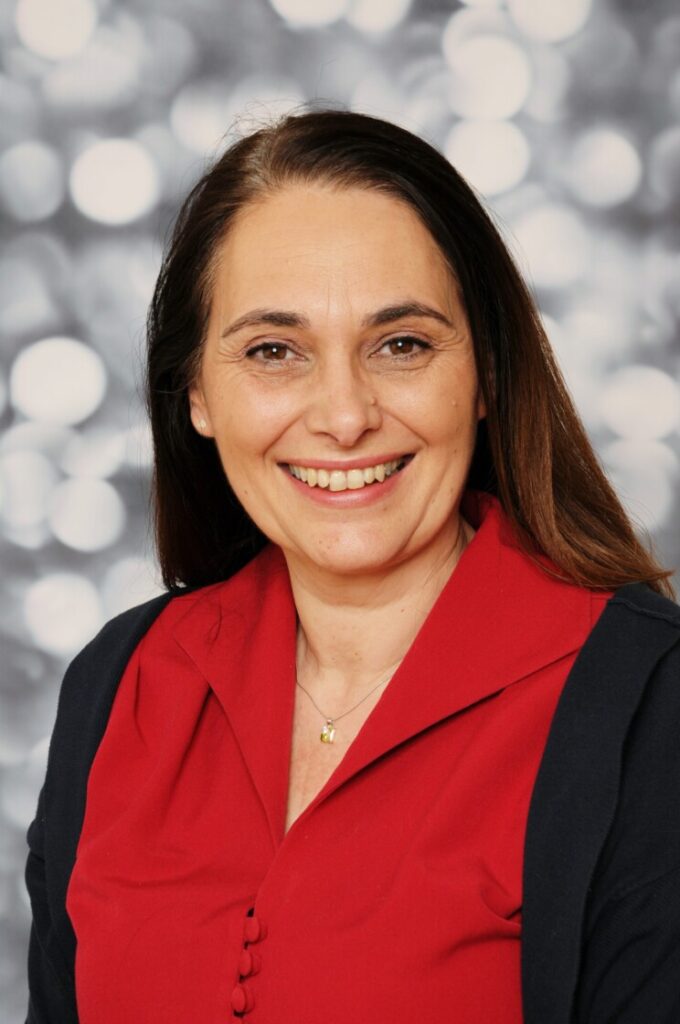 Staynor Hall Community Primary Academy » Meet the Staff